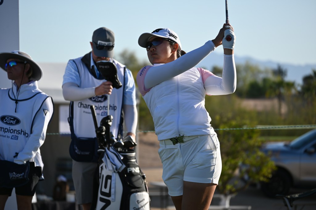 Auston Kim Shoots -7 to Get Into Contention - Fore-All